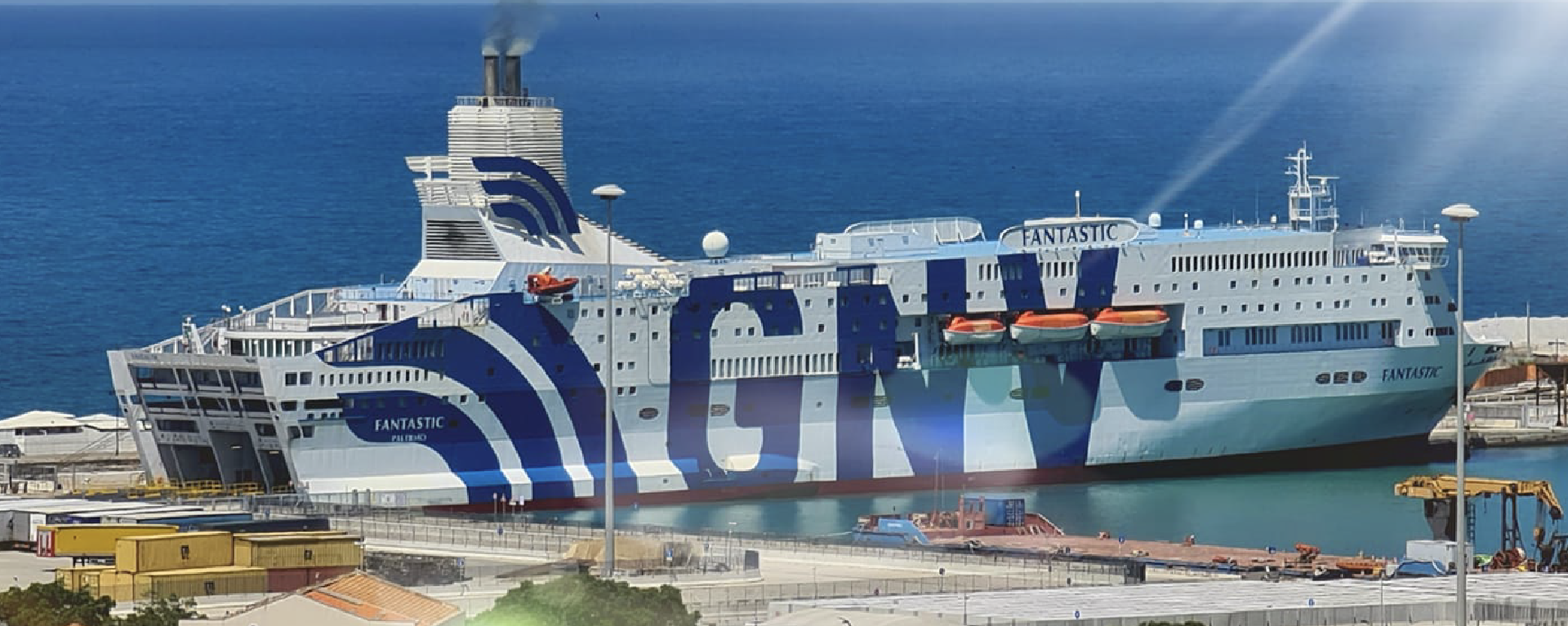 Grandi Navi Veloci Logo