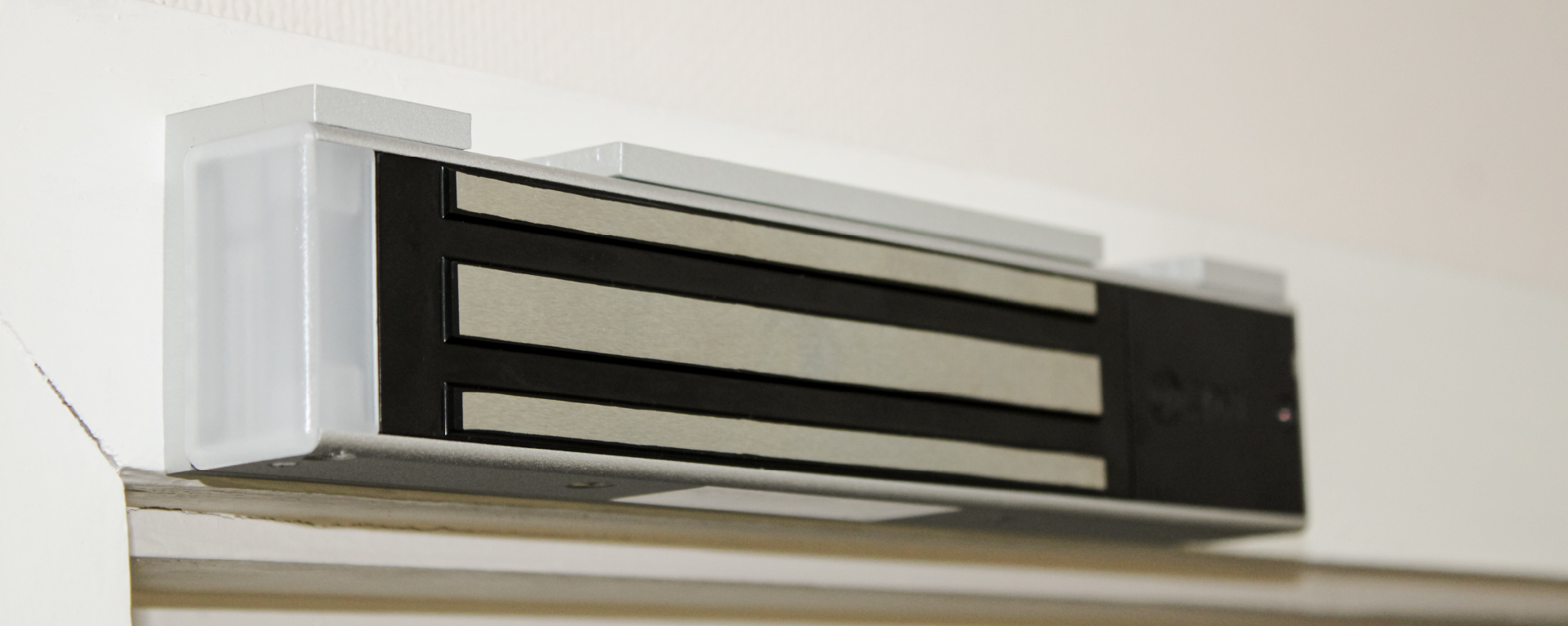 How do electro-magnetic locks work? | CDVI explains!